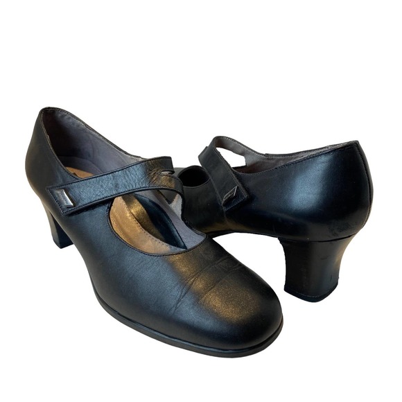 BeautiFeel | Shoes | Beautifeel Black Heels Sz 36 5 55 | Poshmark